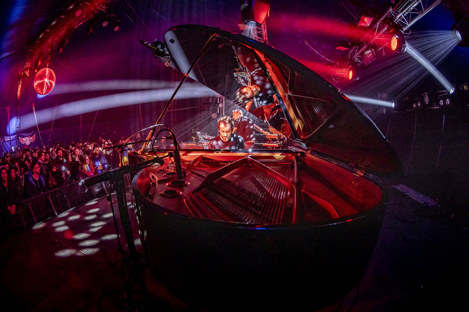 Radio Meuh Circus Festival | 30 mars - 3 avril 2022 | La Clusaz 🐮